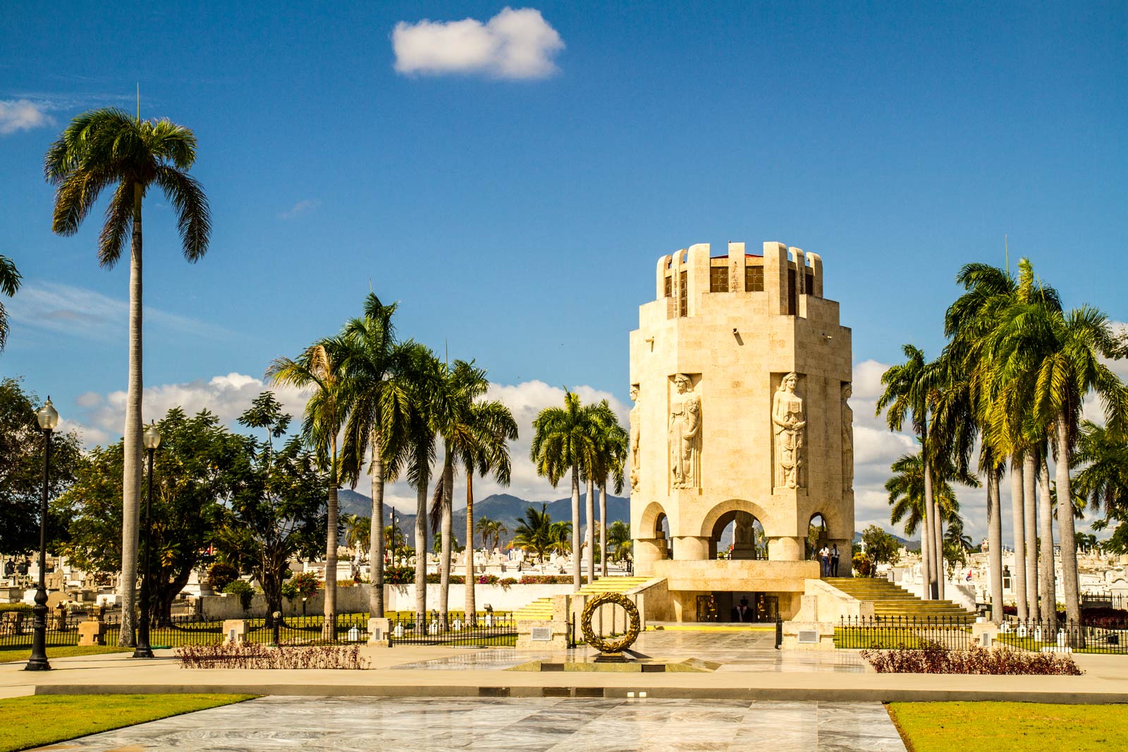 Durch das heiße Santiago de Cuba | nightside